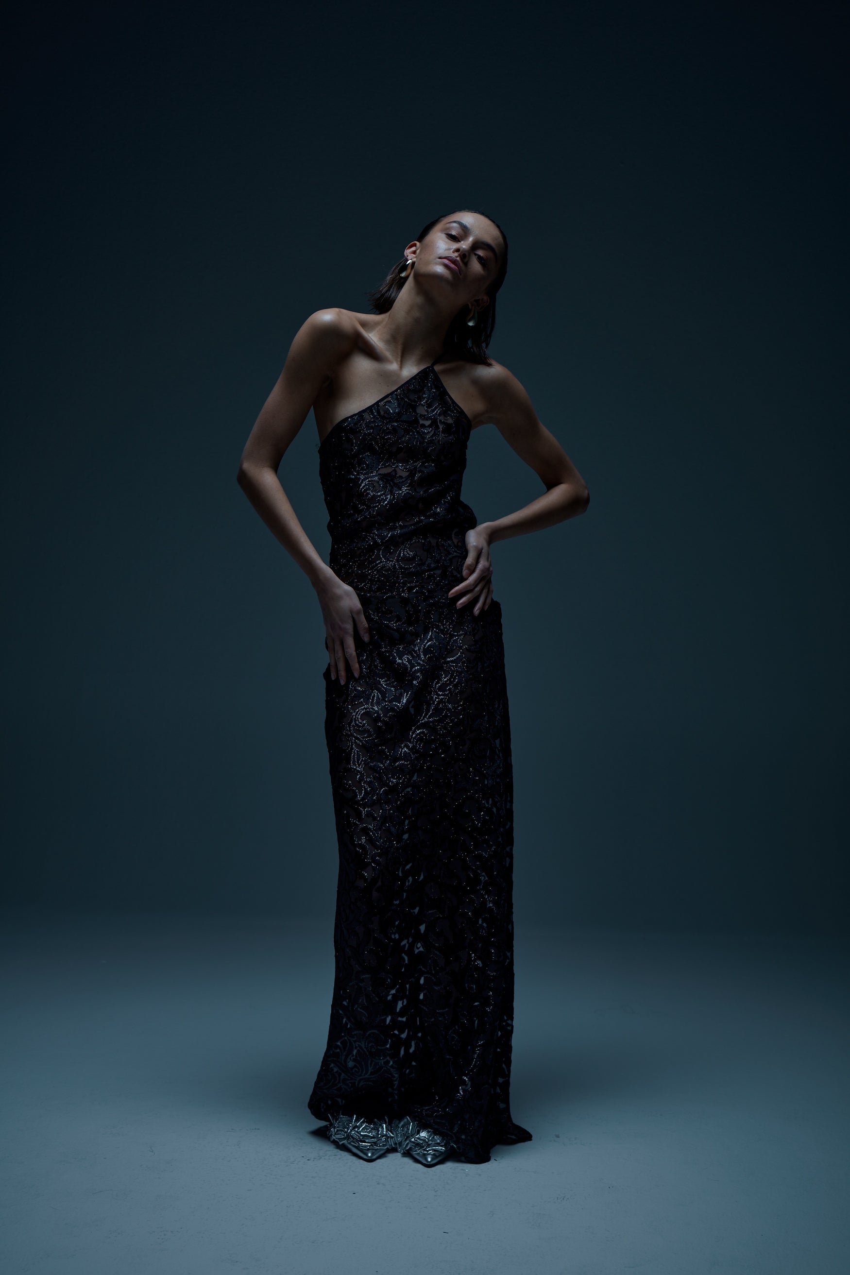 Lookbook- A MAD GIRLS NIGHT SONG – STUDIO NK